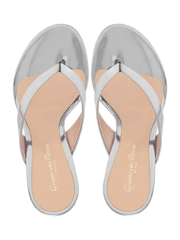 GIANVITO ROSSI Sofia Thong Metallic Leather Sandals - Silver