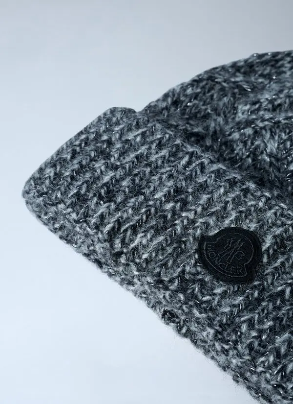 Moncler Wool-blend Beanie Hat With Logo Motif - Gray