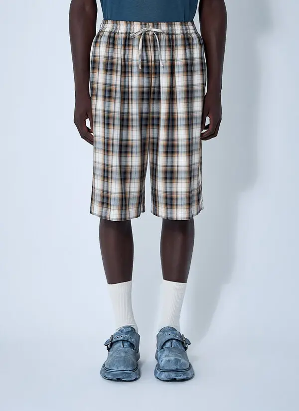 Acne Studios Checkered Mid-rise Shorts - Cream