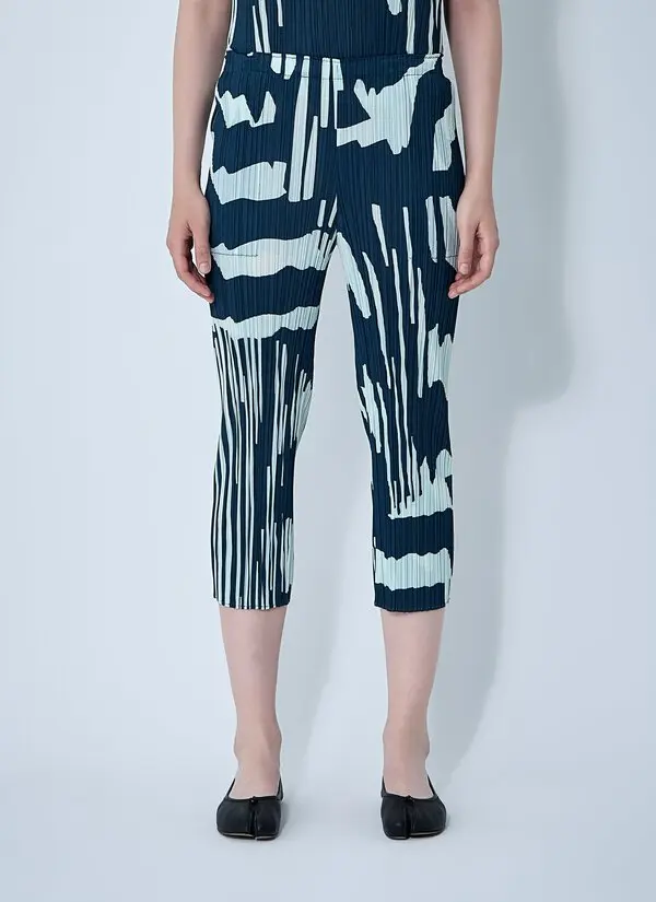 Issey Miyake Mid-rise Pleated Pants