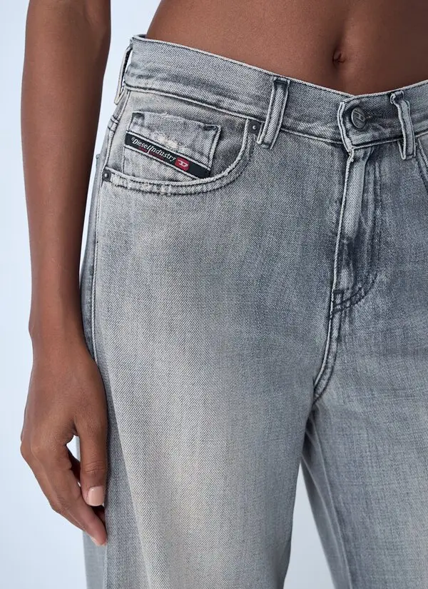 DIESEL® 1978 D-akemi Jeans - Gray