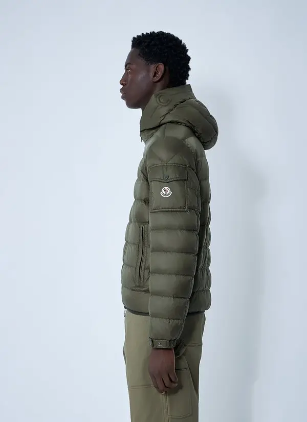 Moncler Najan Short Down Jacket With Hood And Side Logo - Green