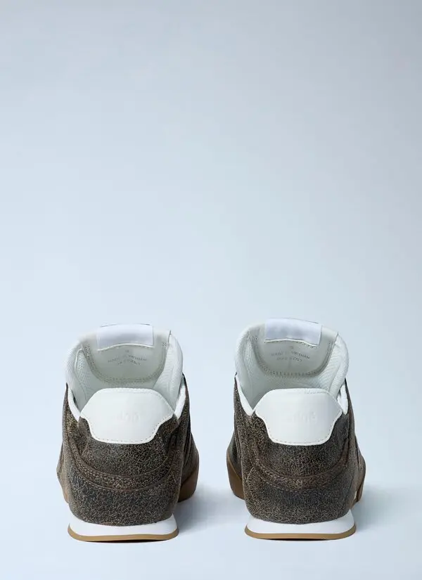Chloé Kick Crackled Leather Low-top Sneakers - Brown