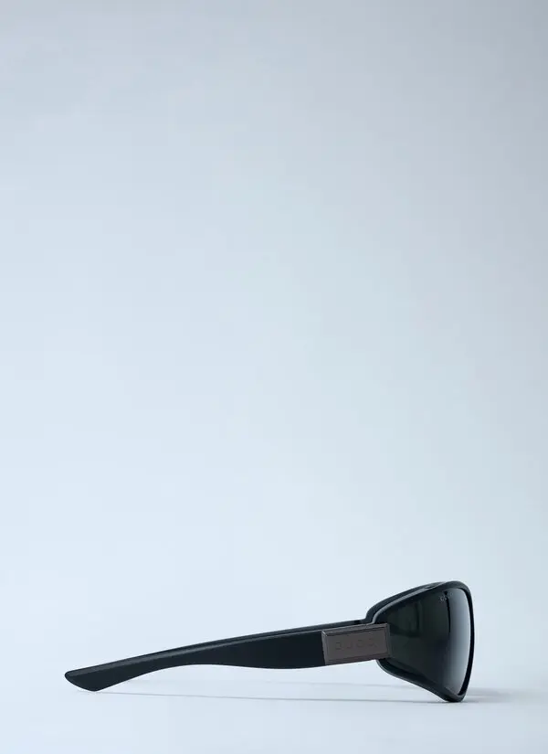 Gucci Oval Sunglasses With Logo Hinges