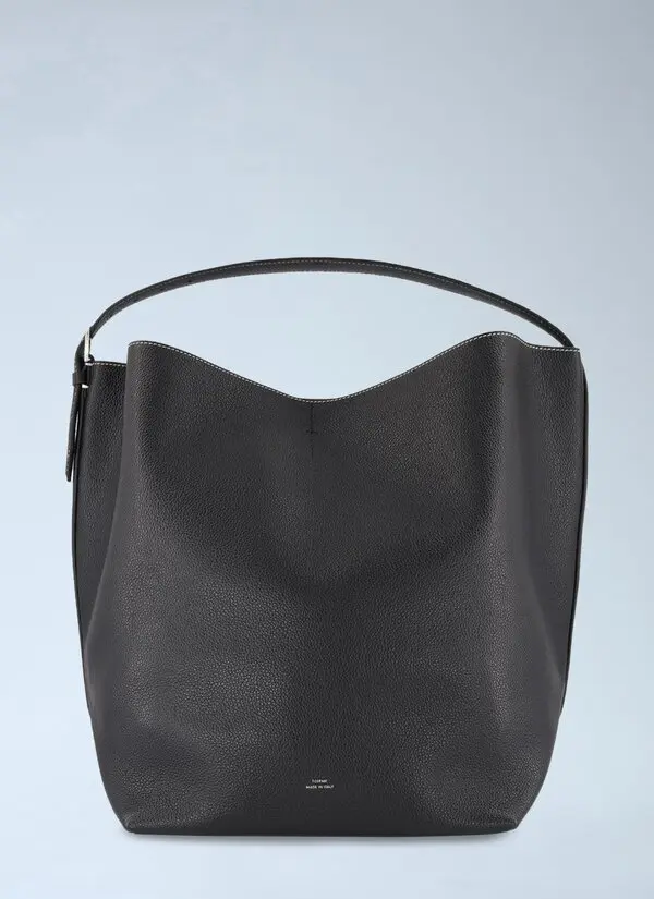 TOTEME Belted Tote Bag In Pebble-grain Leather - Black
