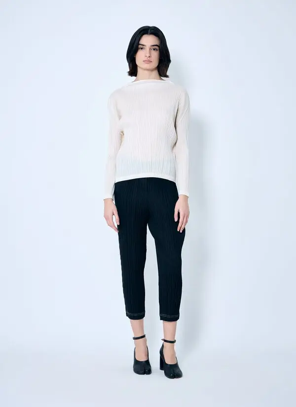 Issey Miyake Cropped Pleated Pants