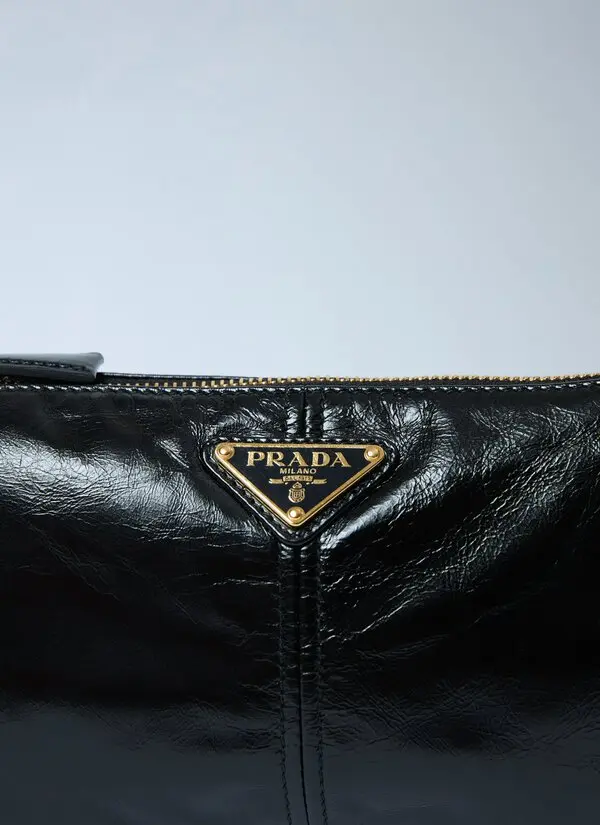 Prada Re-edition 2002 Shoulder Bag