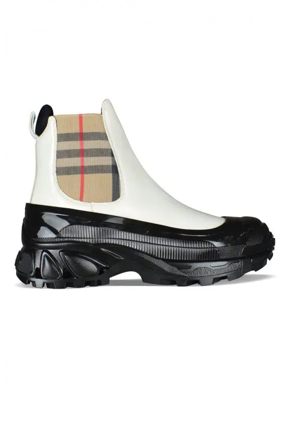 Burberry Chelsea Boots With Notched Sole - White