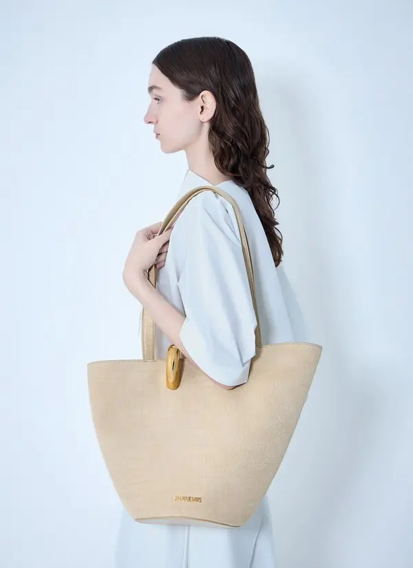 Jacquemus Le Bambola Moyen Textured Leather Tote Bag - Cream