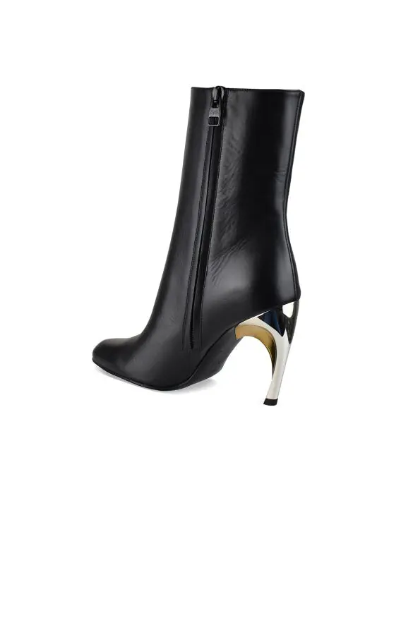 Alexander McQueen Armadillo Ankle Boots - Black