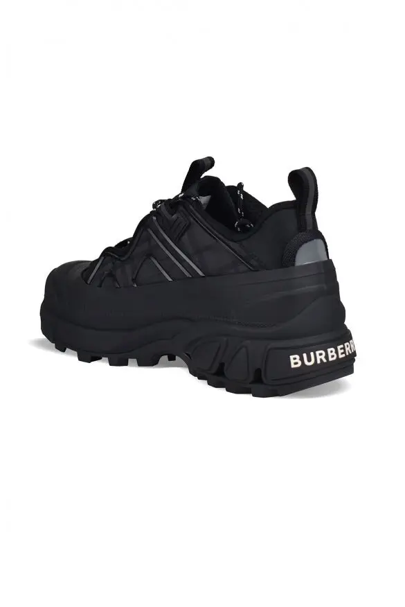 Burberry Arthur Sneakers In Leather And Rubber