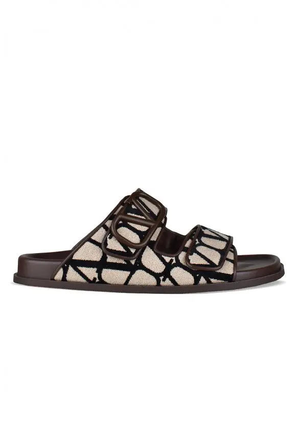 Valentino Garavani V Logo Sandals - Brown