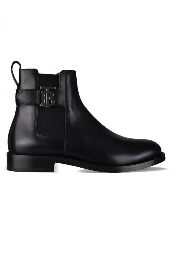 Burberry Chelsea Boots - Black