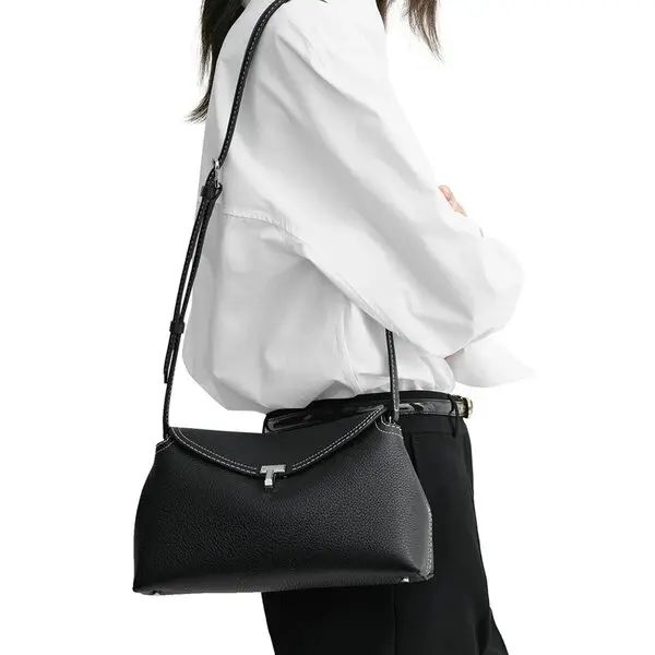 TOTEME T-lock Clutch Bag In Textured Leather - Black