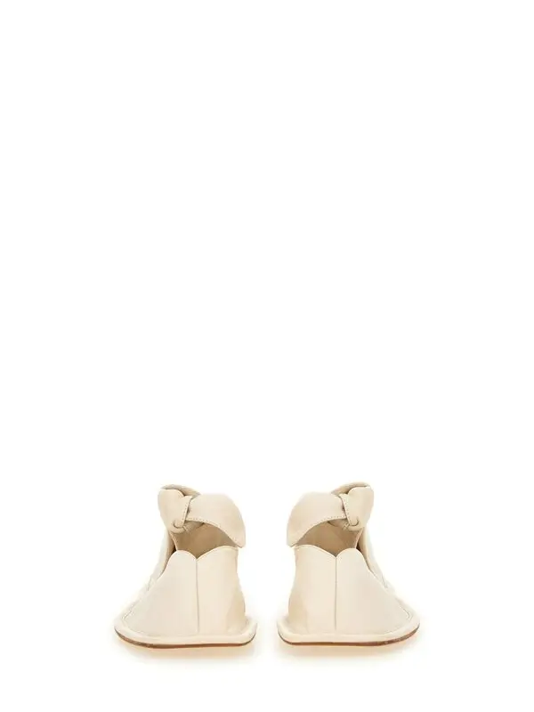 Hereu Lambskin Ballerina Flats With Knot Detailing - Cream