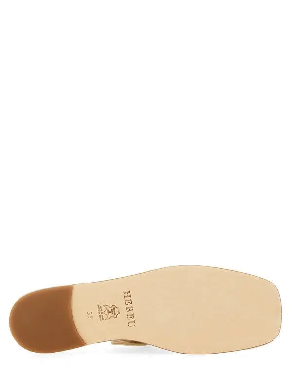 Hereu Lambskin Ballerina Flats With Knot Detailing - Cream