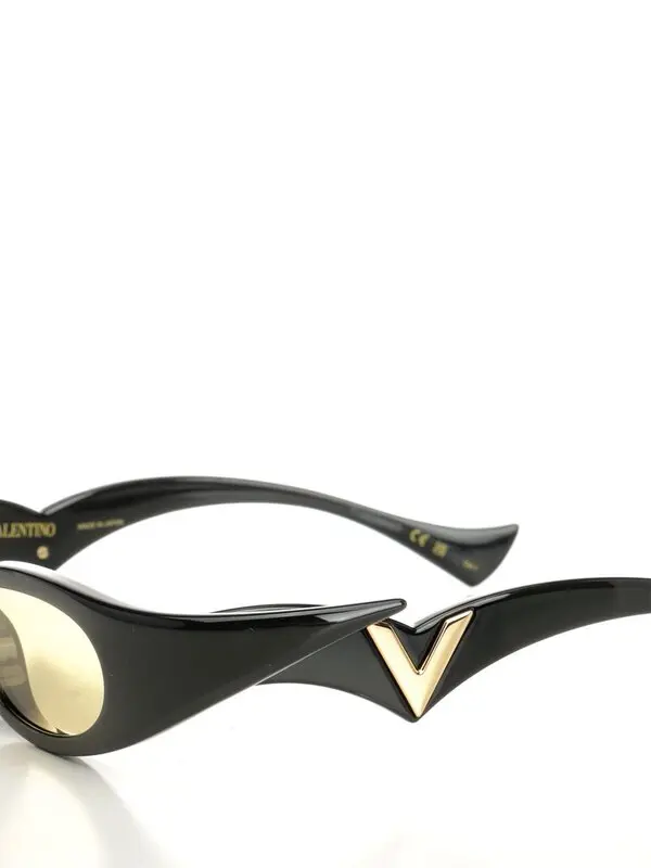 Valentino Garavani Acetate Cat Eye Sunglasses With Vlogo Detail