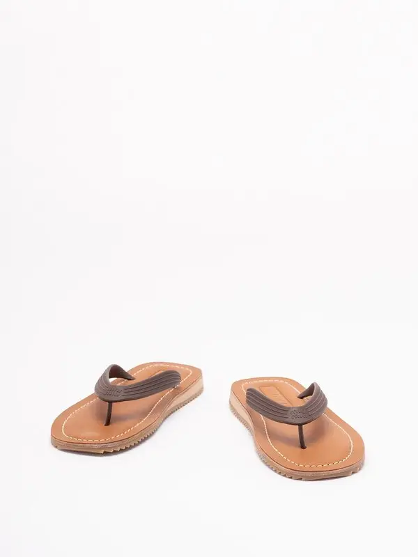 Miu Miu Leather Flip Flops - Multicolor