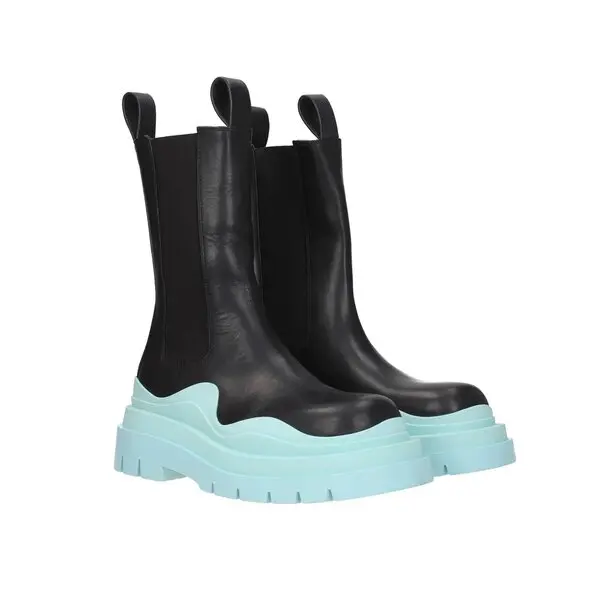 Bottega Veneta Leather Chelsea Boots With Contrasting Sole