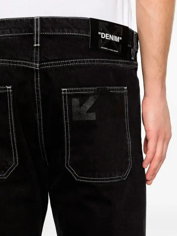 Off-White Slim Relaxed Fit Jeans With Half Arrow Detail - Multicolor