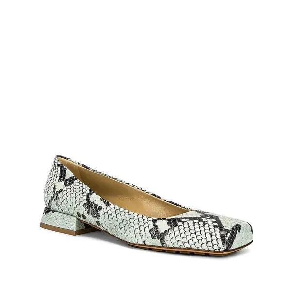 Bottega Veneta Ballerina Flats In Calf Leather With Python Effect - Green