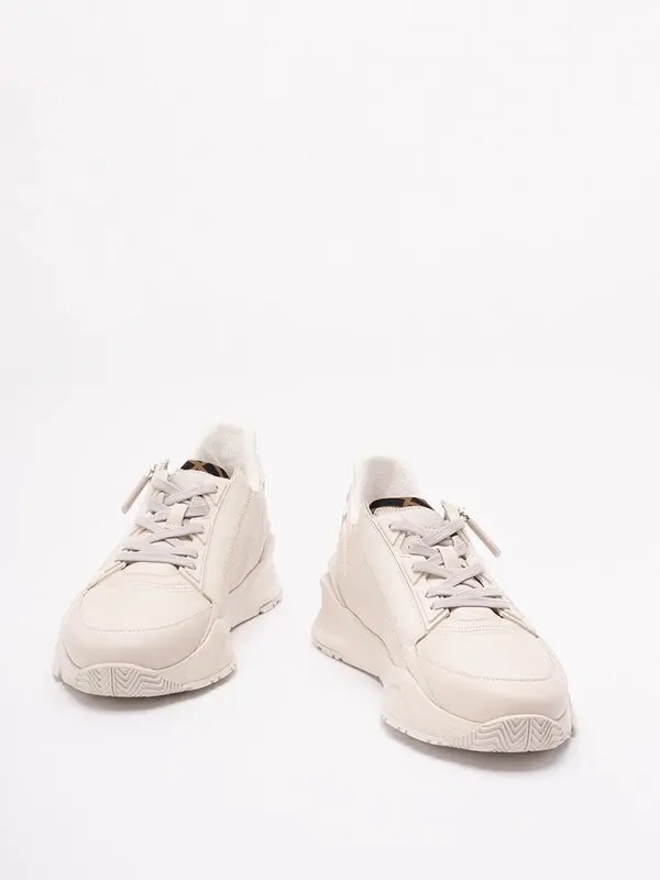 Fendi Flow Sneakers - Multicolor