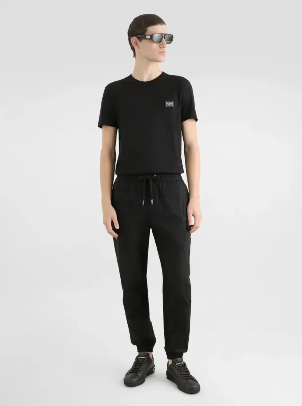 Dolce & Gabbana T-shirt With Logo Tag Detail On The Front In Cotton