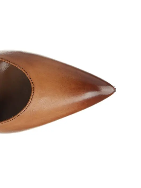 Miu Miu Leather Pumps - Brown