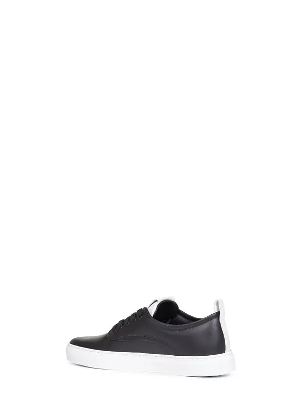 Givenchy Black Calf Leather Lace-up Sneakers - Multicolor