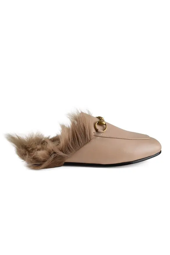 Gucci Princetown Mules With Lambswool Lining - Cream