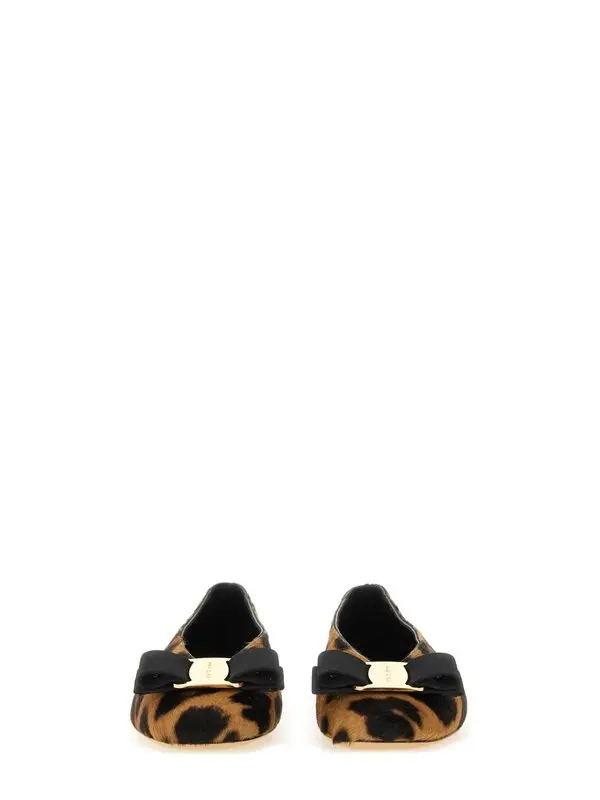 FERRAGAMO Vara Ballerina Flat With Bow Detailing - Multicolor