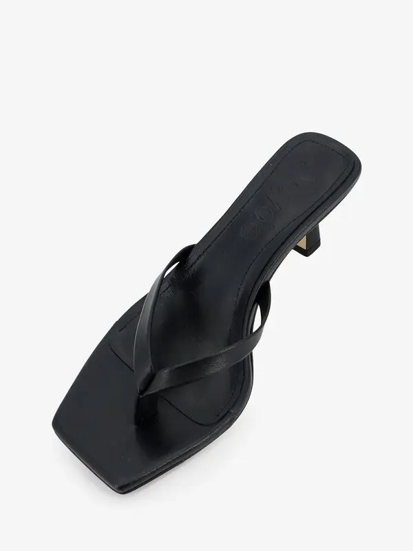 AeydĒ Wilma Leather Square Toe Thong Sandals - Black