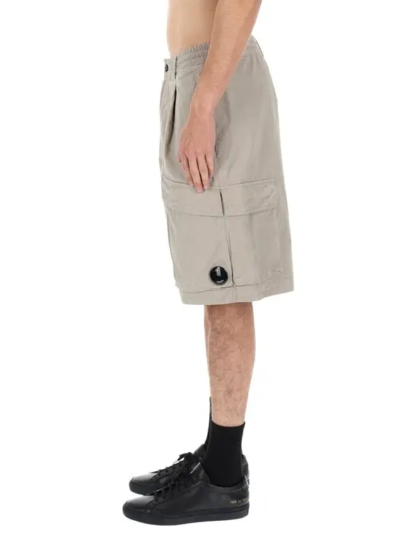 C.P. COMPANY Cargo Shorts With Logo Patch - Gray