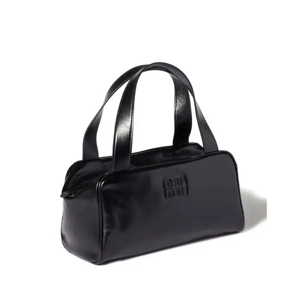 Miu Miu Leather Shoulder Bag With Embossed Logo - Black