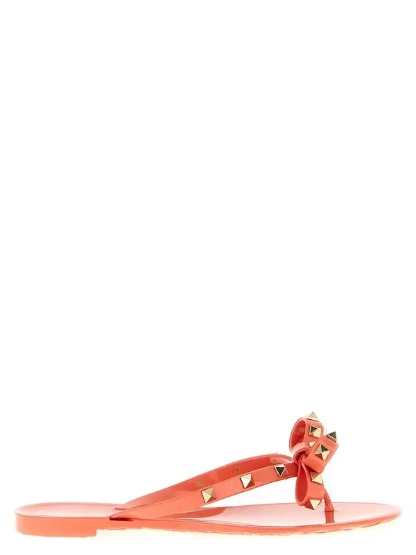 Valentino Garavani Rockstud Thong Sandals - Pink