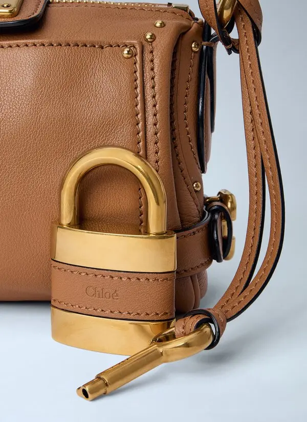 Chloé Small Paddington Chain Shoulder Bag - Brown