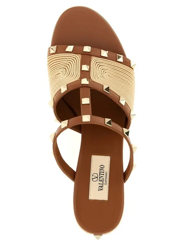 Valentino Garavani Rockstud Embellished Raffia Slides - Brown