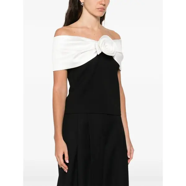 SELF-PORTRAIT Off-shoulder Flower Detail Top