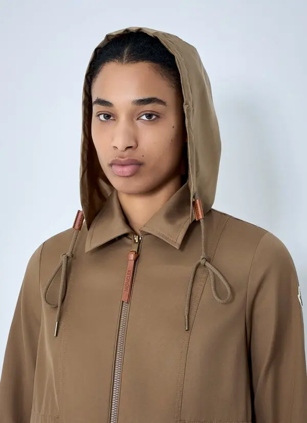 Moncler Adenium Hooded Jacket With Drawstring Details - Green