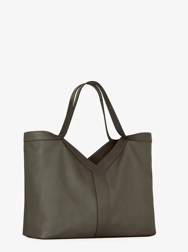 Saint Laurent Oversize Leather Tote Bag - Multicolor