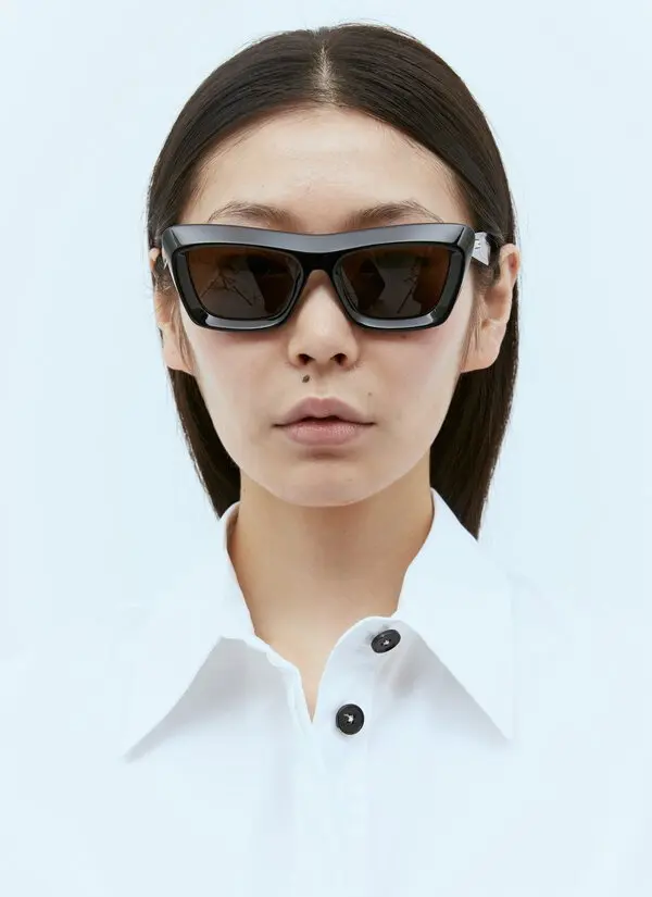 Bottega Veneta Cat Eye Sunglasses - Black