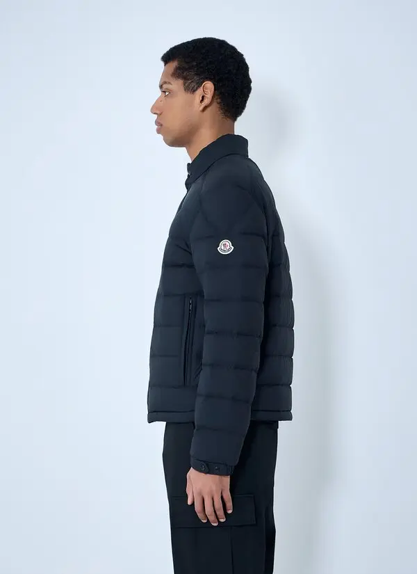 Moncler Quilted Puffer Jacket With Stand Collar - Black