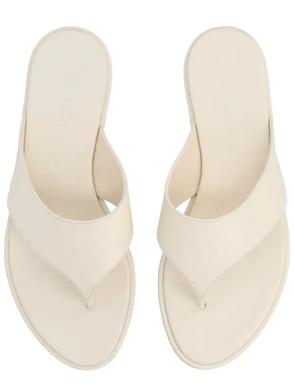 AeydĒ Leather Thong Sandals - Cream