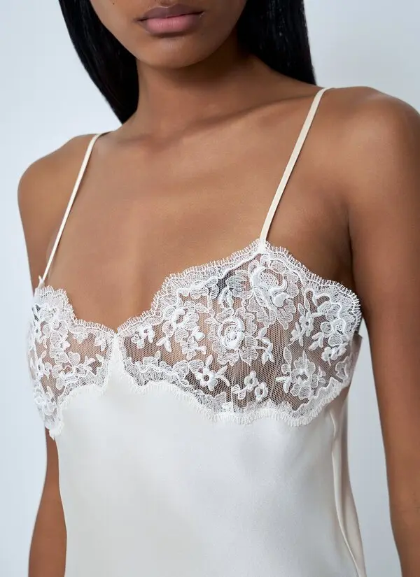 Chloé Silk Satin And Lace V-neck Camisole