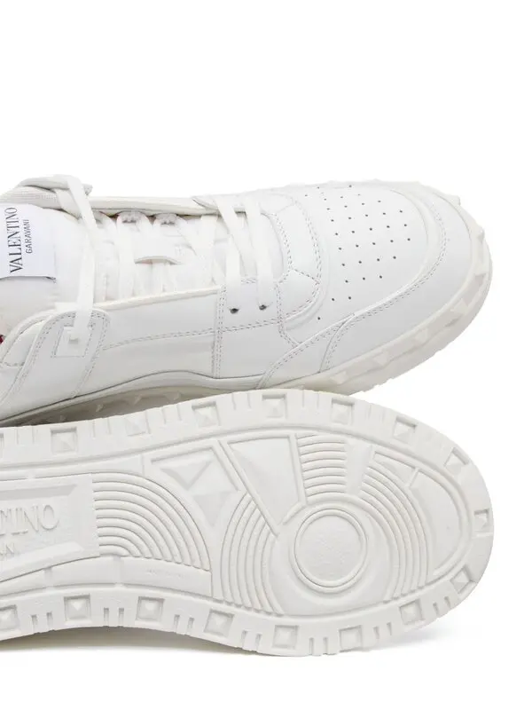 Valentino Garavani Rockstud Leather Sneakers - Multicolor