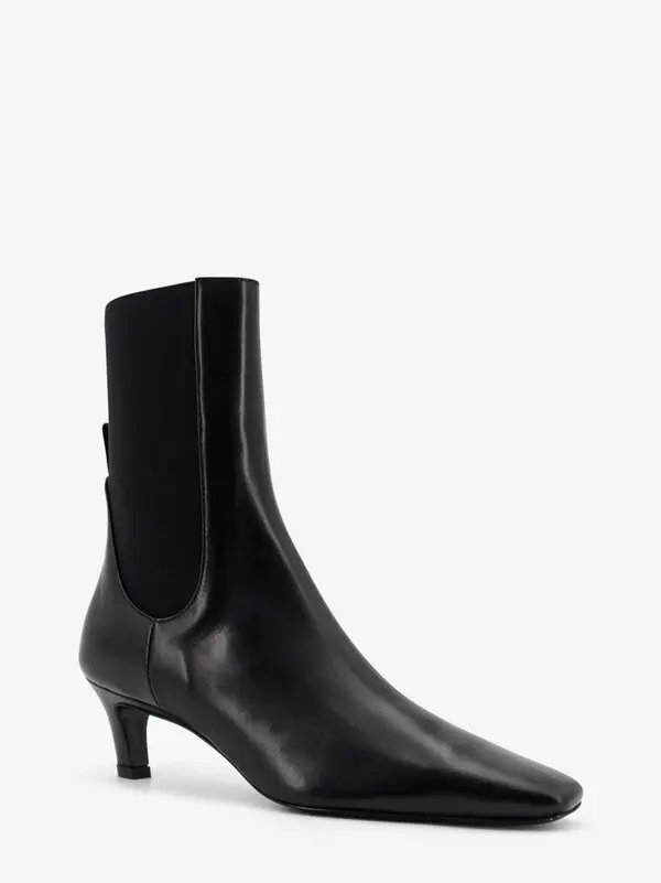 TOTEME The Mid Heel Boot Leather Ankle Boots - Black