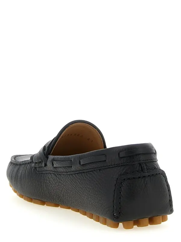 Valentino Garavani Hammered Leather Driver Fastaway Loafers With Vlogo Signature - Black