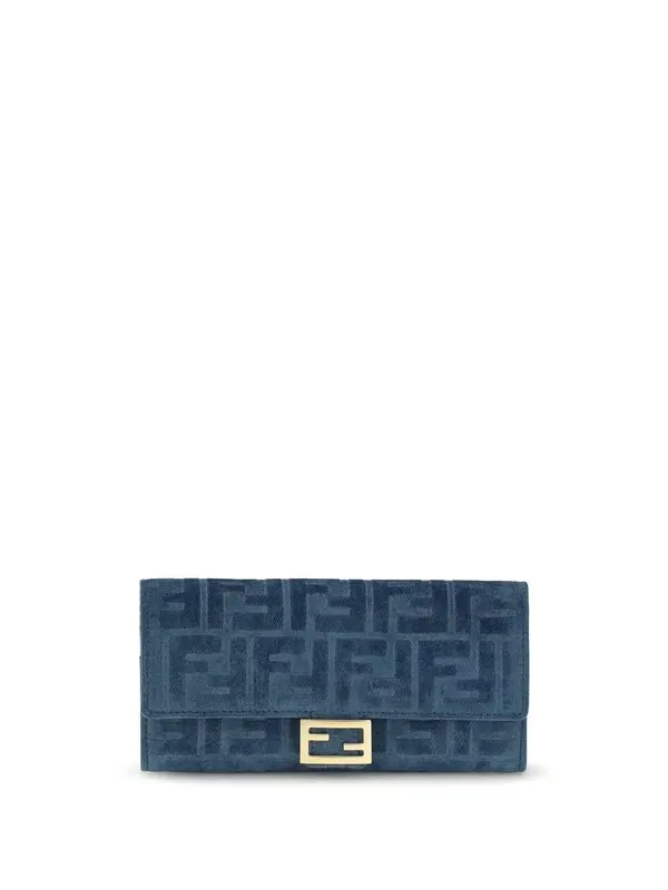 Fendi Ff Denim Clutch Bag With Metal Logo - Blue