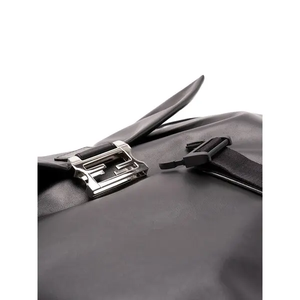 Fendi Calf Leather Shoulder Bag - Black