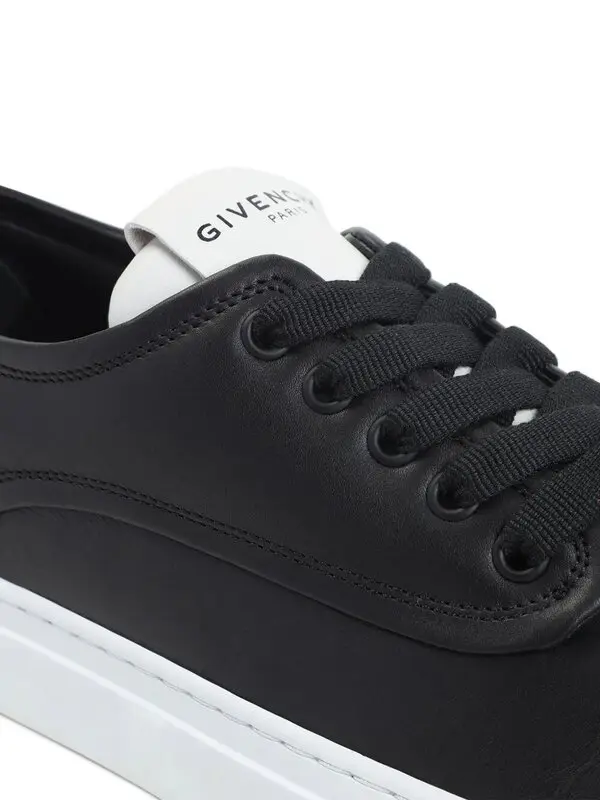 Givenchy Calf Leather Low Top Sneakers - Black